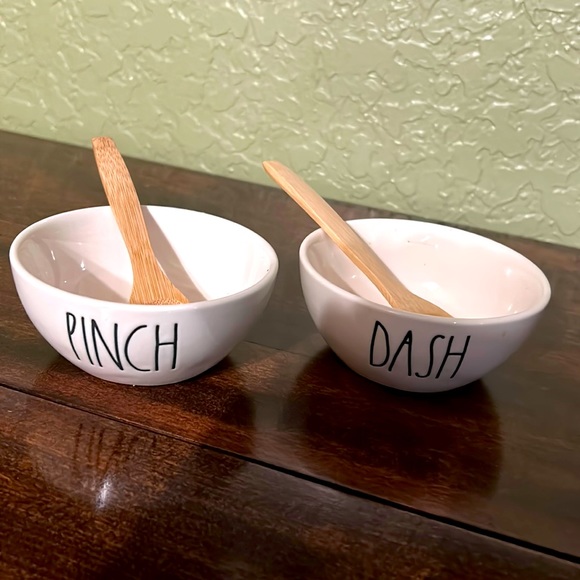 Rae Dunn | Kitchen | Rae Dunn Pinch Dash Bowls With Spoons | Poshmark